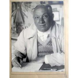 Portretfoto van Chris van der Hoef, 1932