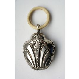zilveren rammelaar silver rattle