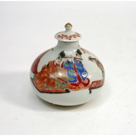 eierschaal porseleinen-flacom-Japan-19e eeuw-Hirado-eggshell-porcelain